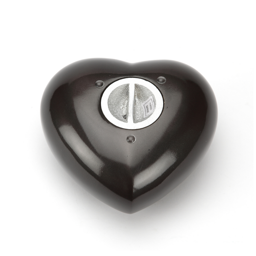Classic Red Heart Cremation Ashes Keepsake Urn – Urns UK